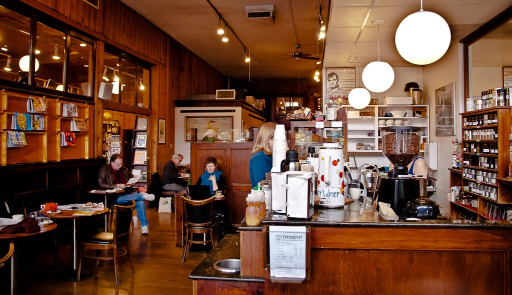 3 Must Have Perks For Coffee Shops To Serve Customers Better Gravity 3 Must Have Perks For Coffee Shops To Serve Customers Better Gravity